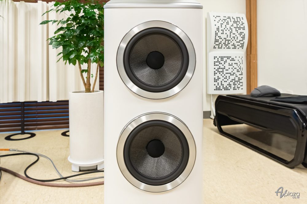 B&W 802 D4, 매킨토시(McIntosh) C53, MC462를 매칭한 하이파이 시스템 – AV 플라자