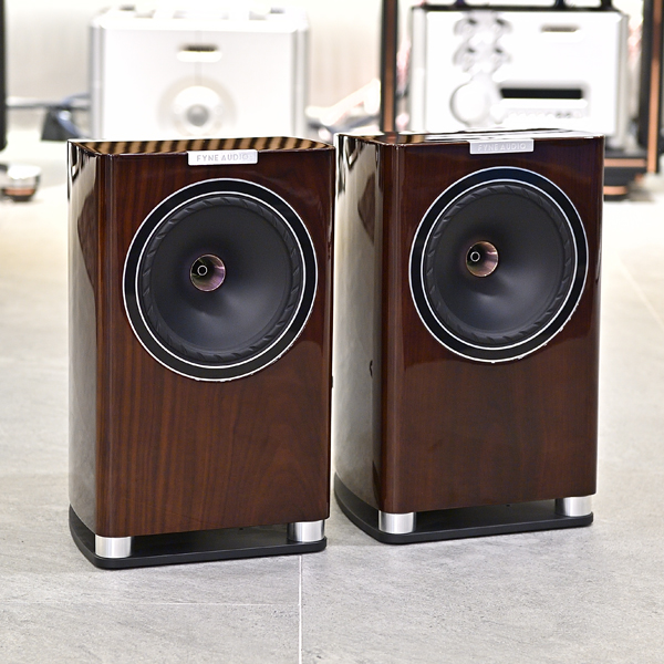 FYNE AUDIO(파인오디오) F701 전시상품 – 가격인하 – AV 플라자