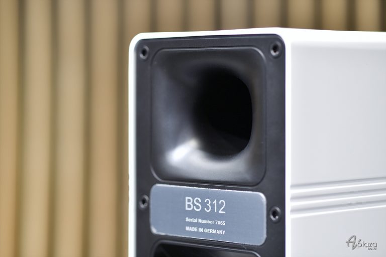 엘락(Elac) 컴팩트 북셀프 스피커 BS312 입고 및 전시 – AV 플라자