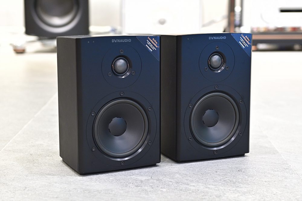 Dynaudio(다인오디오) XEO2 엑티브 스피커 – AV 플라자